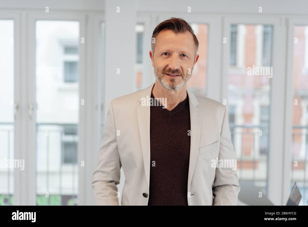 Waiting for an answer hi-res stock photography and images - Alamy