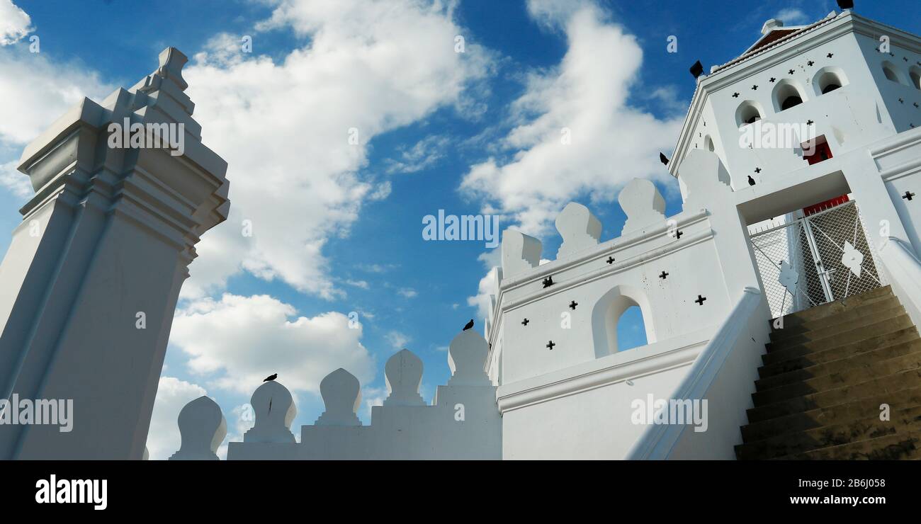 Phra atit hi-res stock photography and images - Alamy