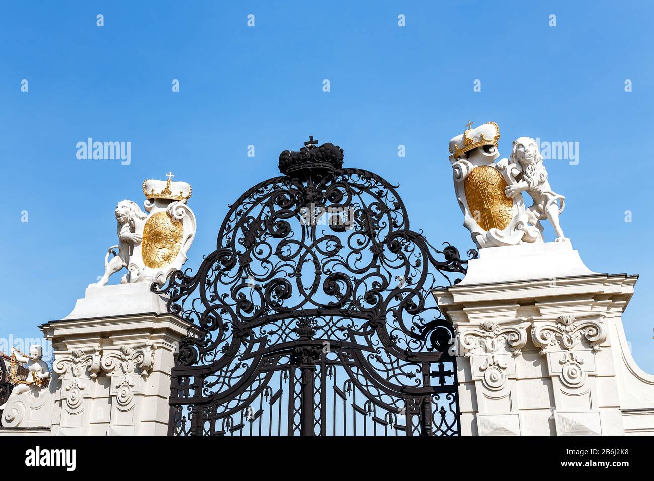 Beautiful Gates with sculptures of Lions at the Belvedere Palace garden ...