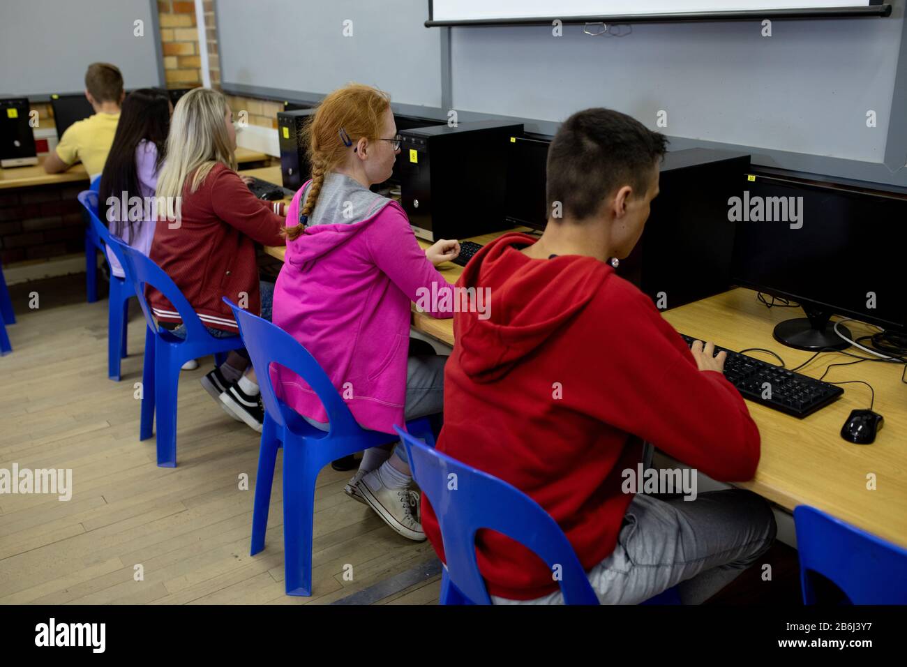 Rear view of high school class hi-res stock photography and images - Alamy