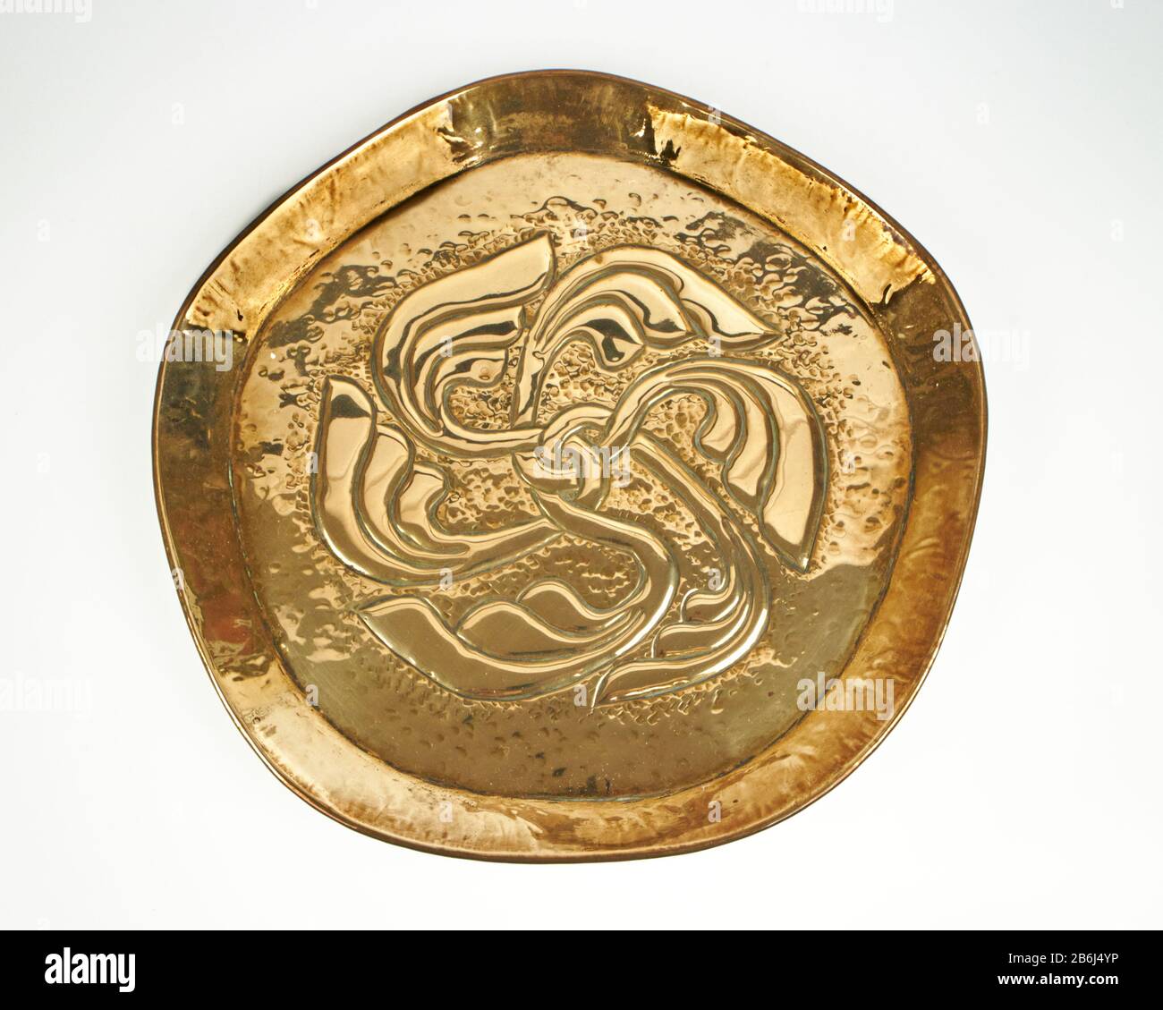 Antique 1900s Alexander Ritchie Arts & Crafts brass tray Stock Photo ...