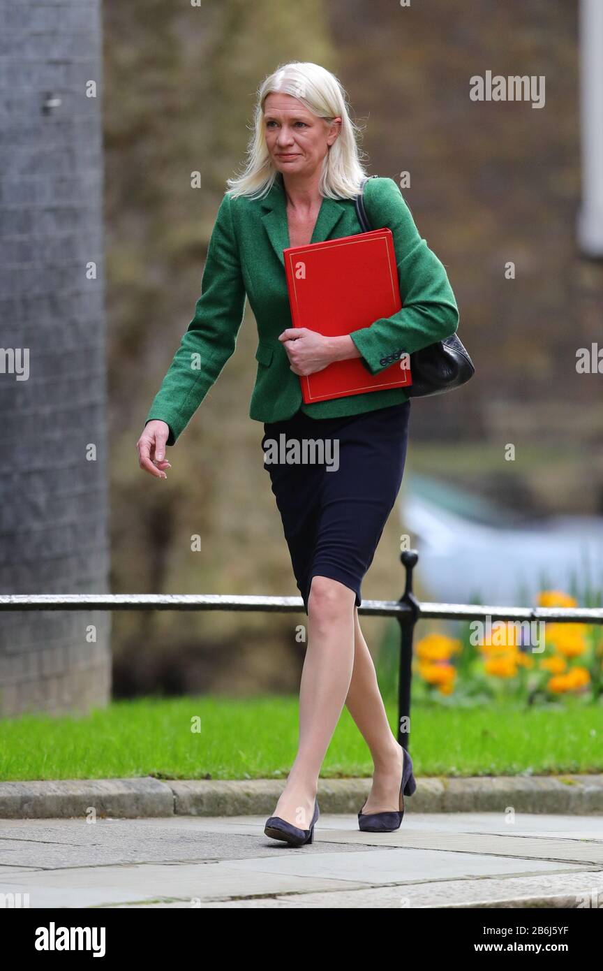 Amanda milling hi-res stock photography and images - Alamy