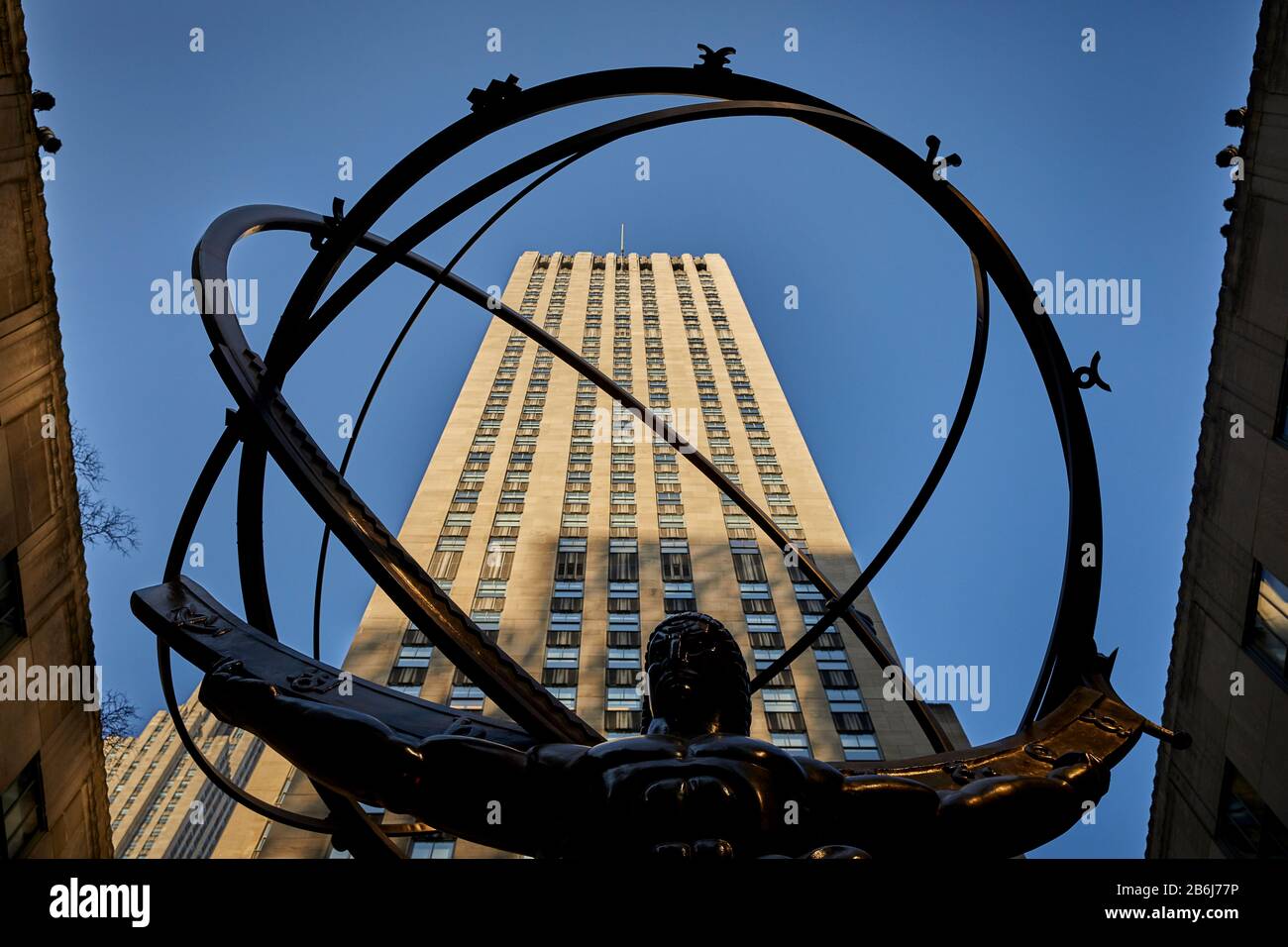 New York city Manhattan Atlas 1937 by Lee Lawrie a bronze statue in ...