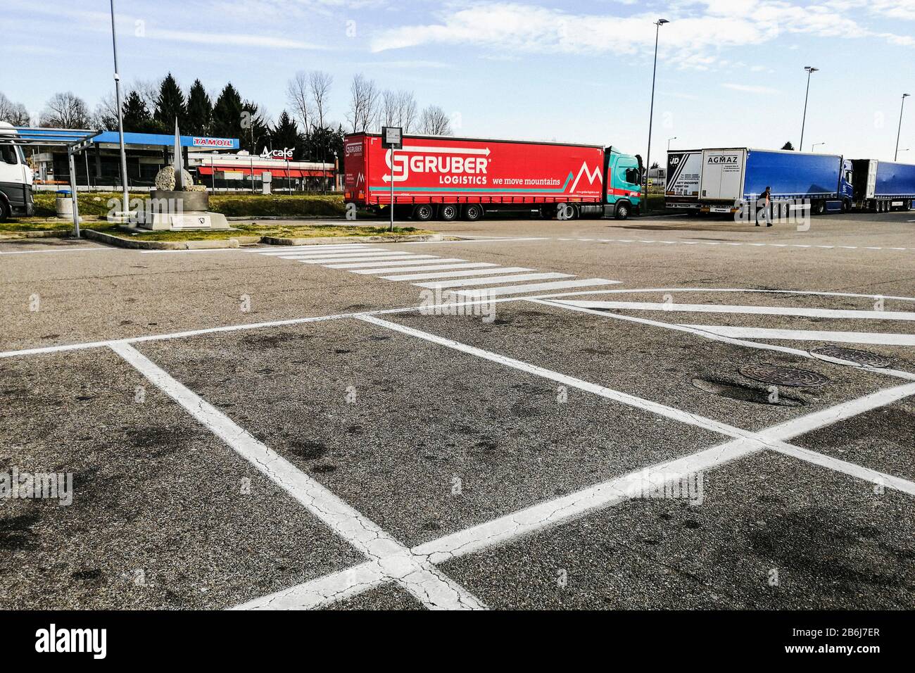 Italy, Lombardy, Milan-Como highway, deserted highway Stock Photo - Alamy