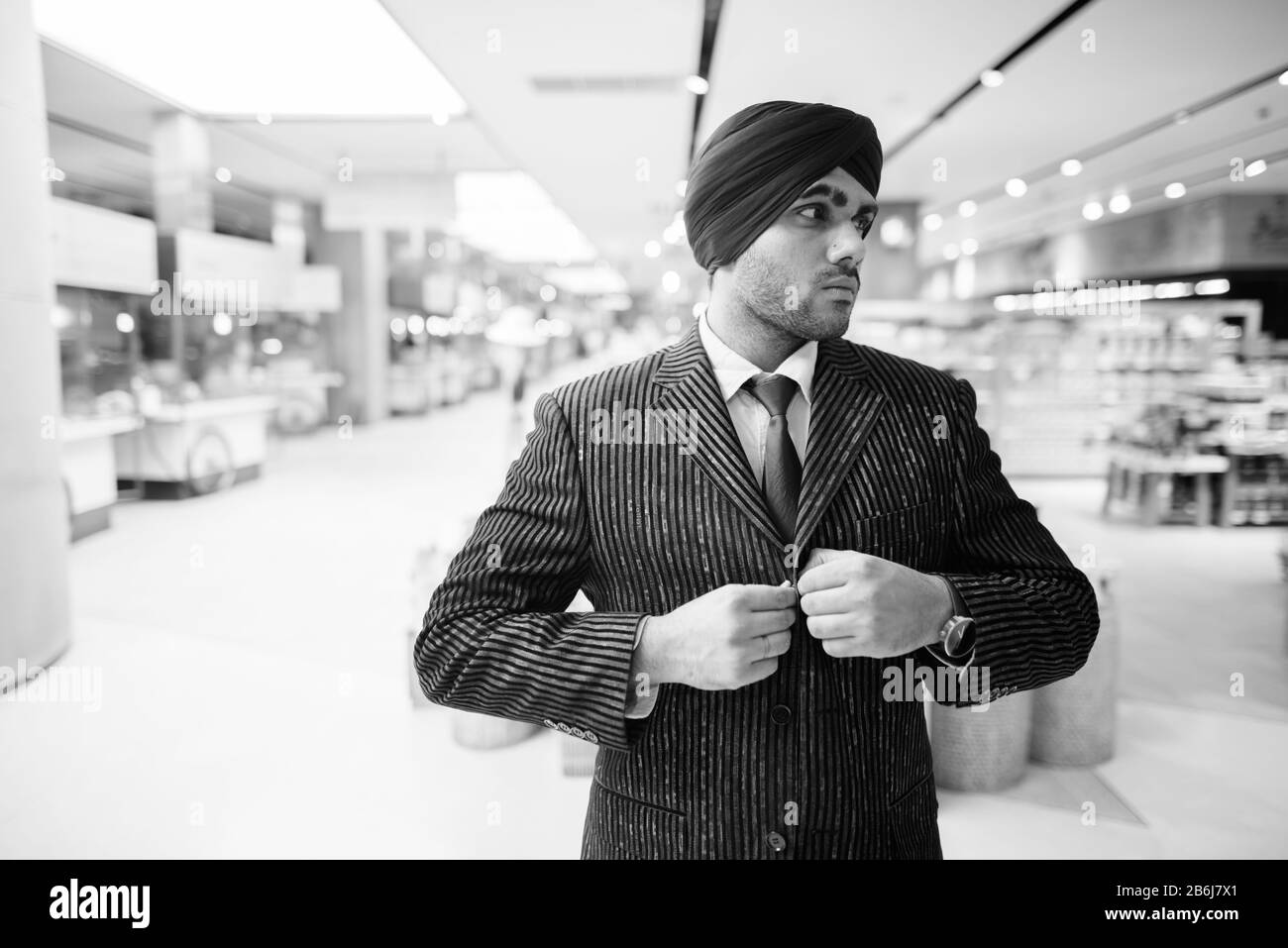 Man in sikh turban Black and White Stock Photos & Images - Alamy