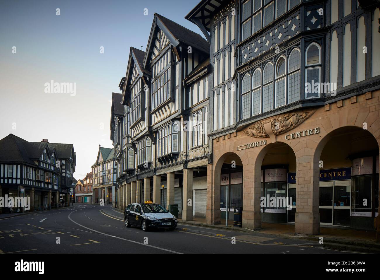 Chesterfield, Derbyshire, Tudour style buildings on Knifesmithgate ...