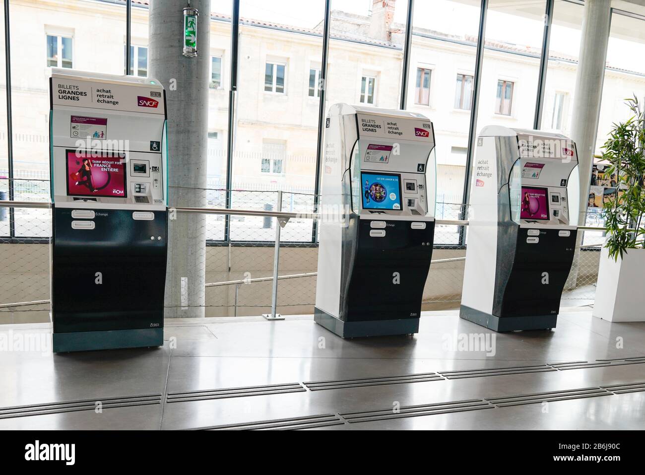 Bordeaux , Aquitaine / France - 10 17 2019 : sncf ticket machine train ...