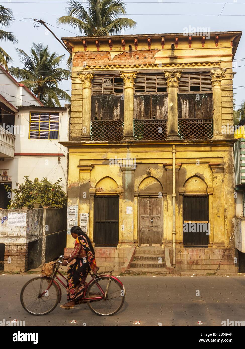 Bengali architecture hi-res stock photography and images - Alamy