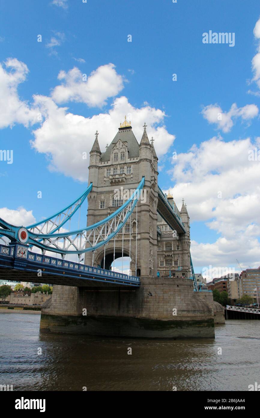 Tower Bridge with the blue sky and clouds on a bright sunny day in ...
