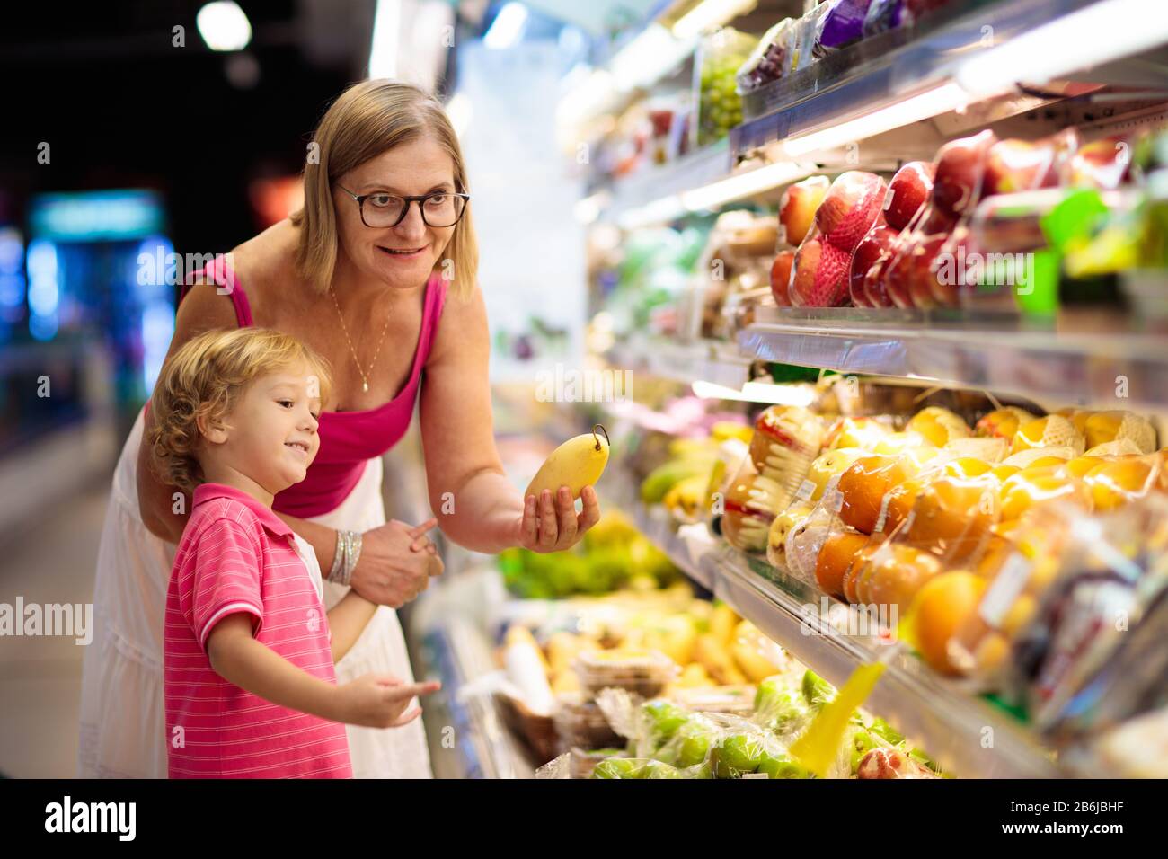 Mother baby shop product hi-res stock photography and images - Alamy