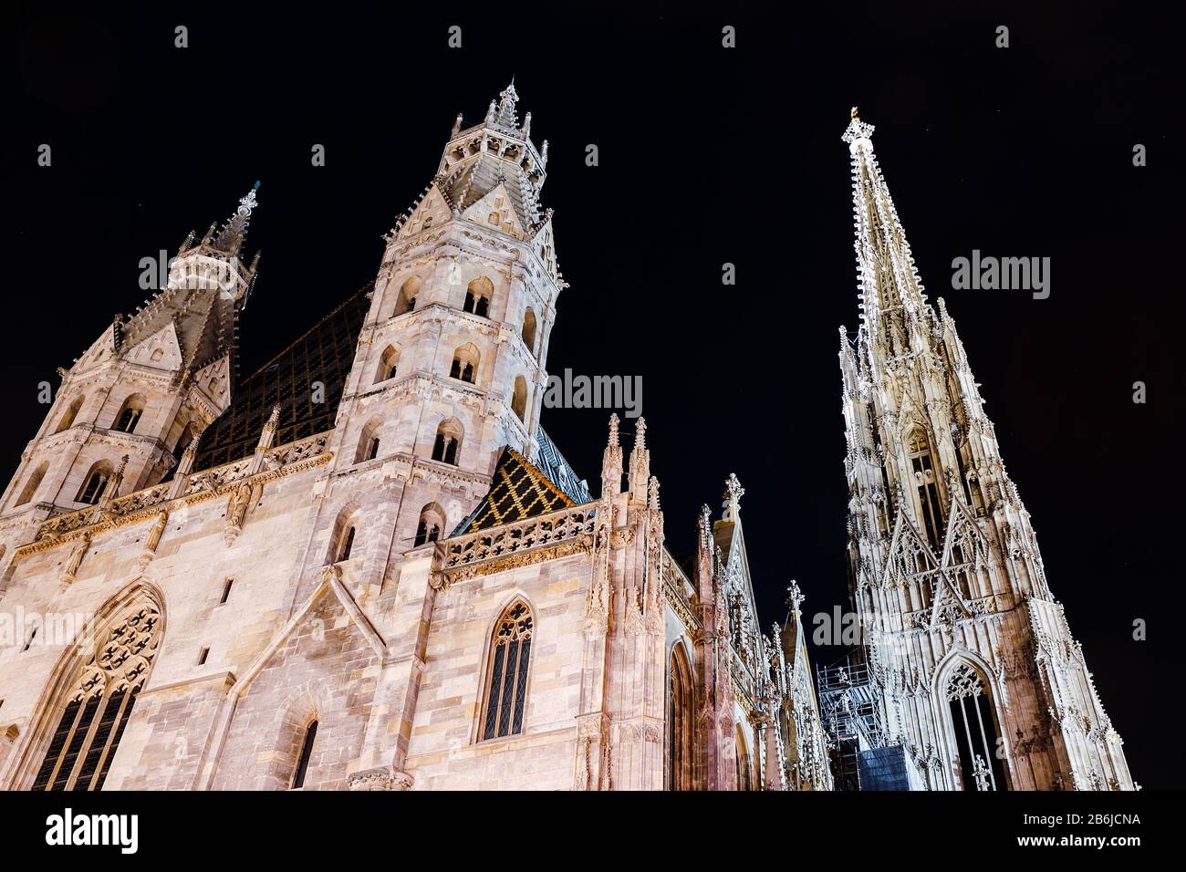 Vienna christmas st stephen cathedral hi-res stock photography and ...