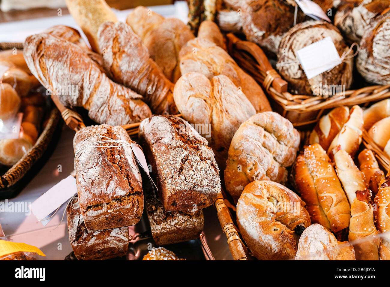 Breadandcakes hi-res stock photography and images - Alamy