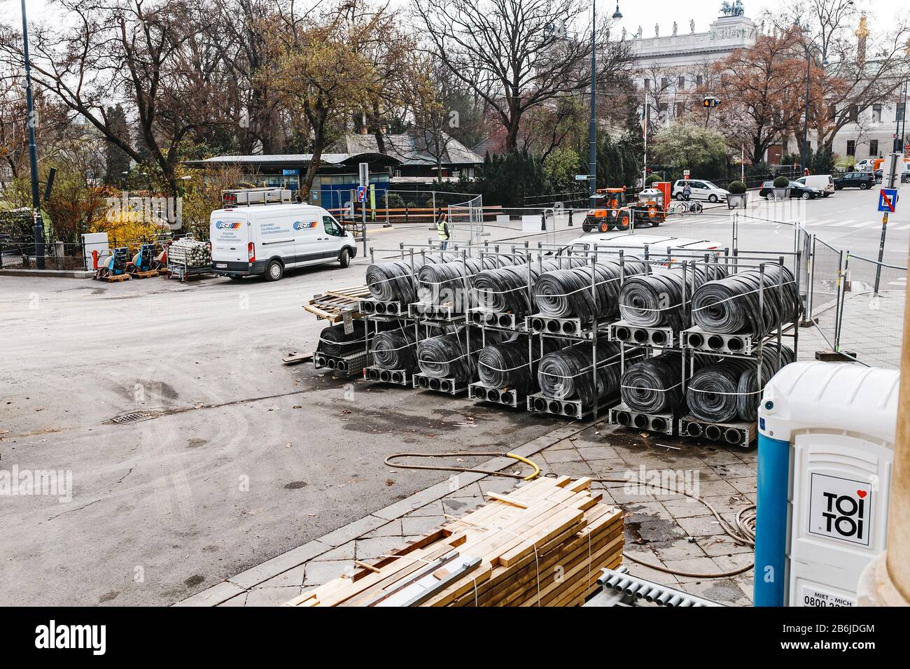 Cable pulling construction hi-res stock photography and images - Alamy
