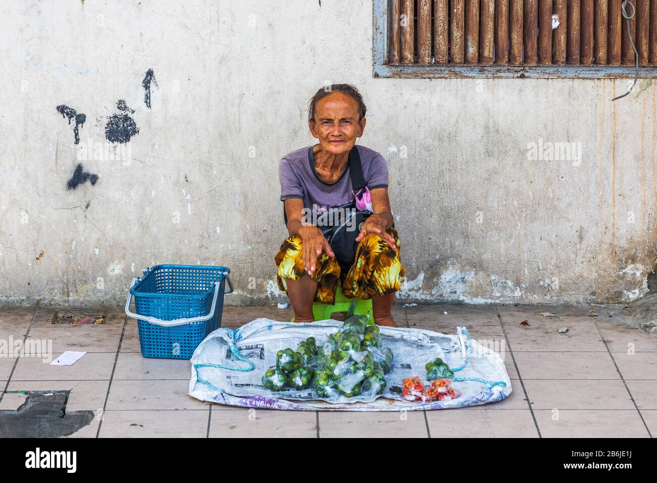 Sabah harvest hi-res stock photography and images - Alamy