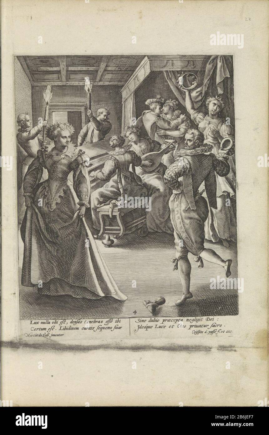 The five foolish dancing and playing music similarity of the five-way ...