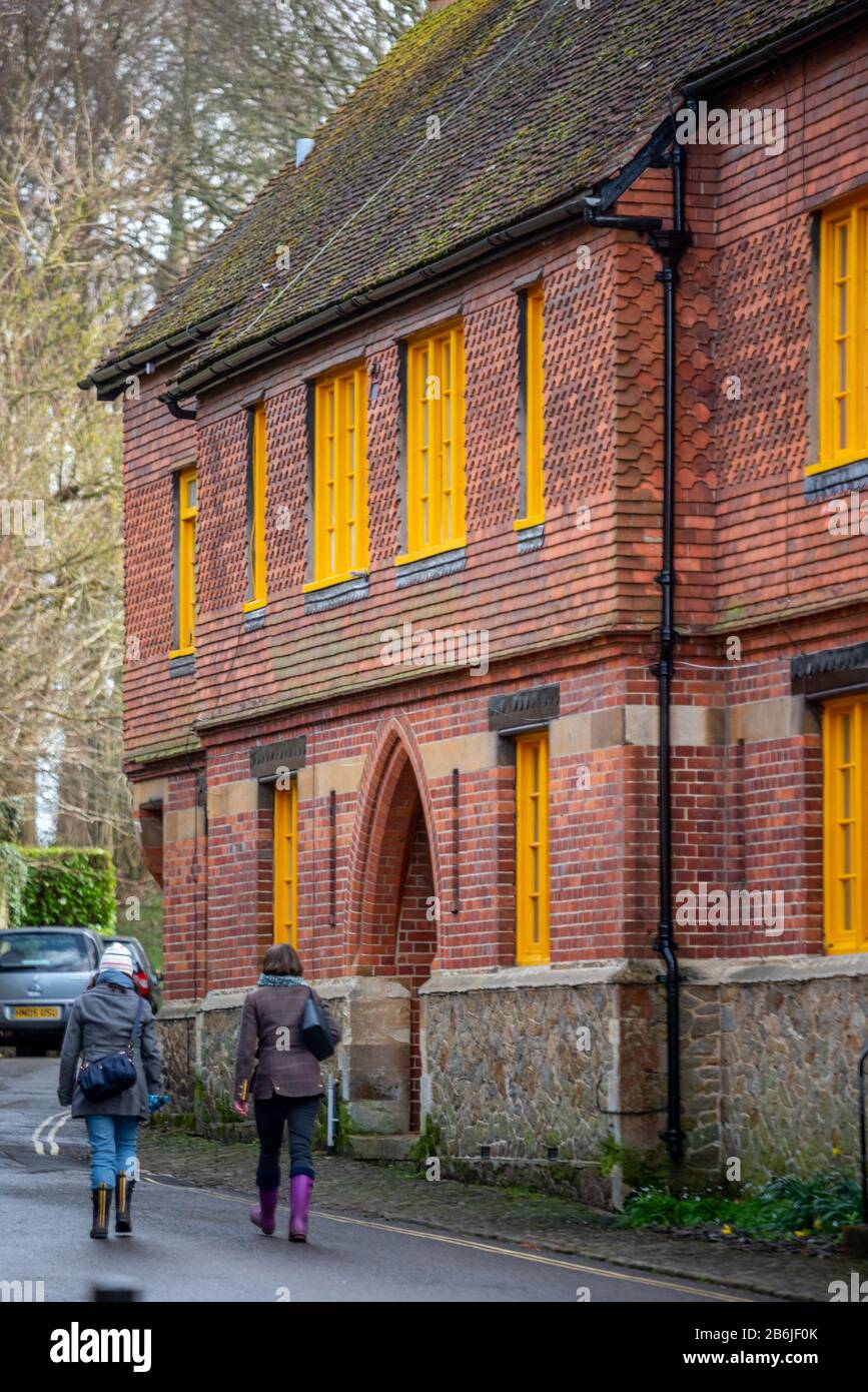 Beautiful old buildings in Midhurst Stock Photo - Alamy