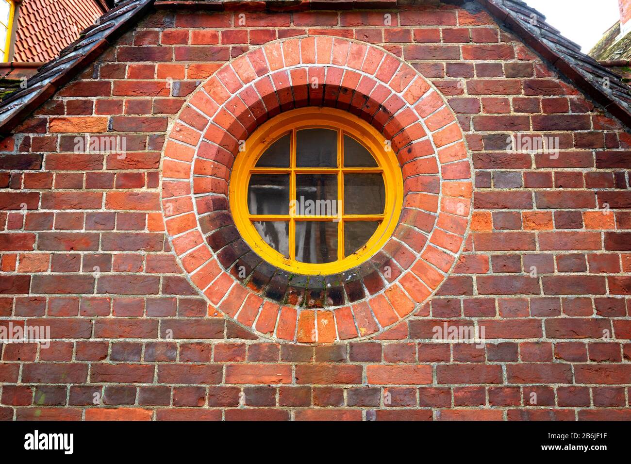 Beautiful old buildings in Midhurst Stock Photo - Alamy