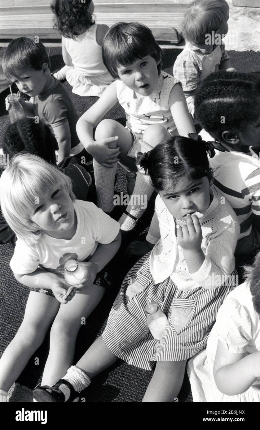 Forest Fields playgroup in new community centre, Nottingham UK 1985 ...