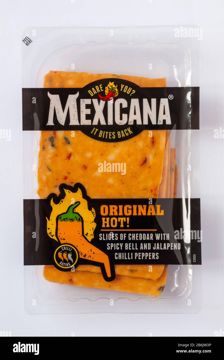 Pack of mexicana original hot slices of cheddar cheese hi-res stock ...