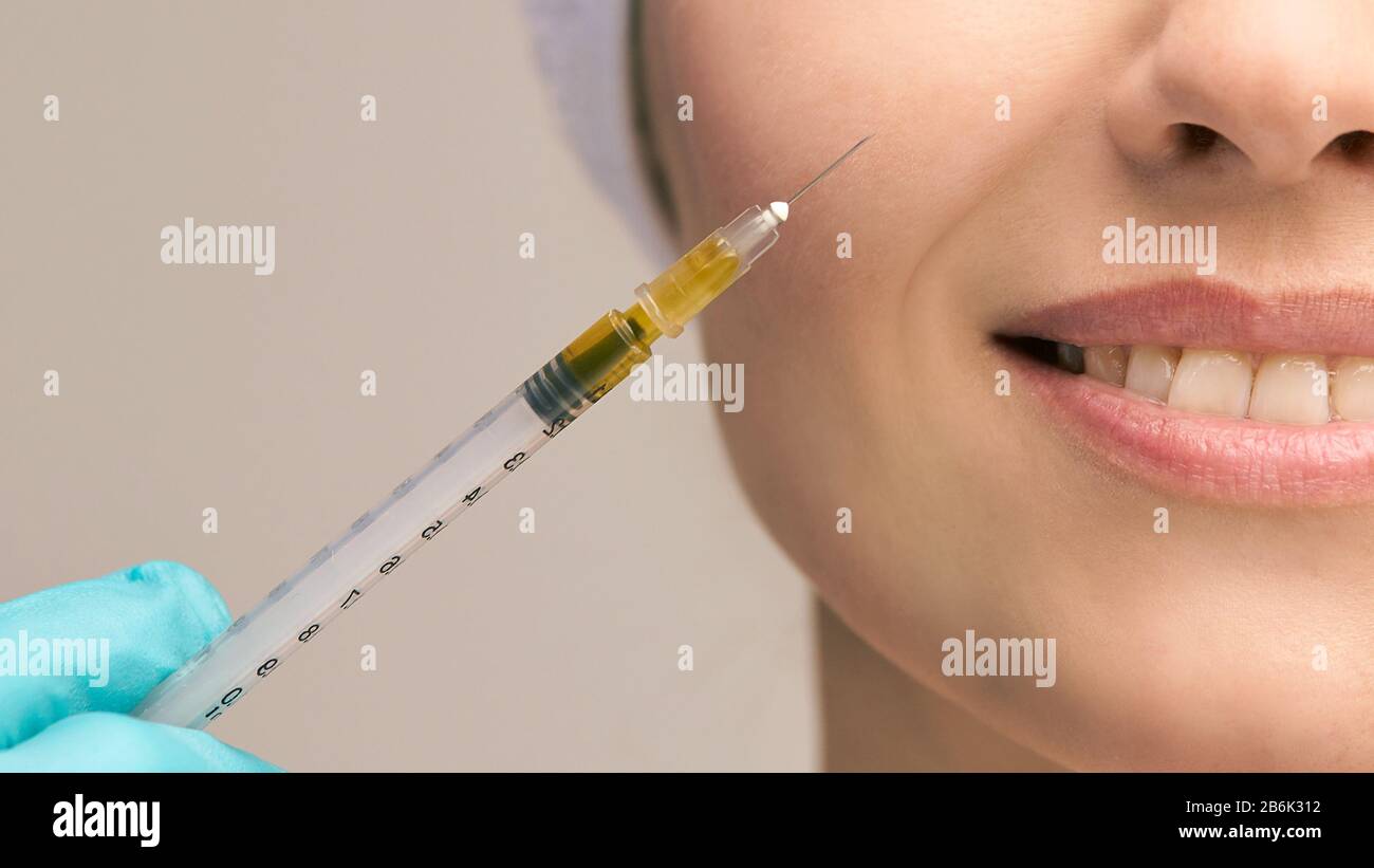 Facial injecting treatment. Skin platelet. Prp rich plasma injection ...