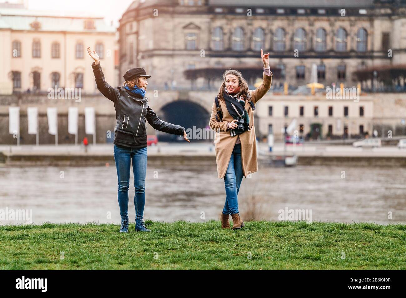Sightseeing family teen hi-res stock photography and images - Alamy