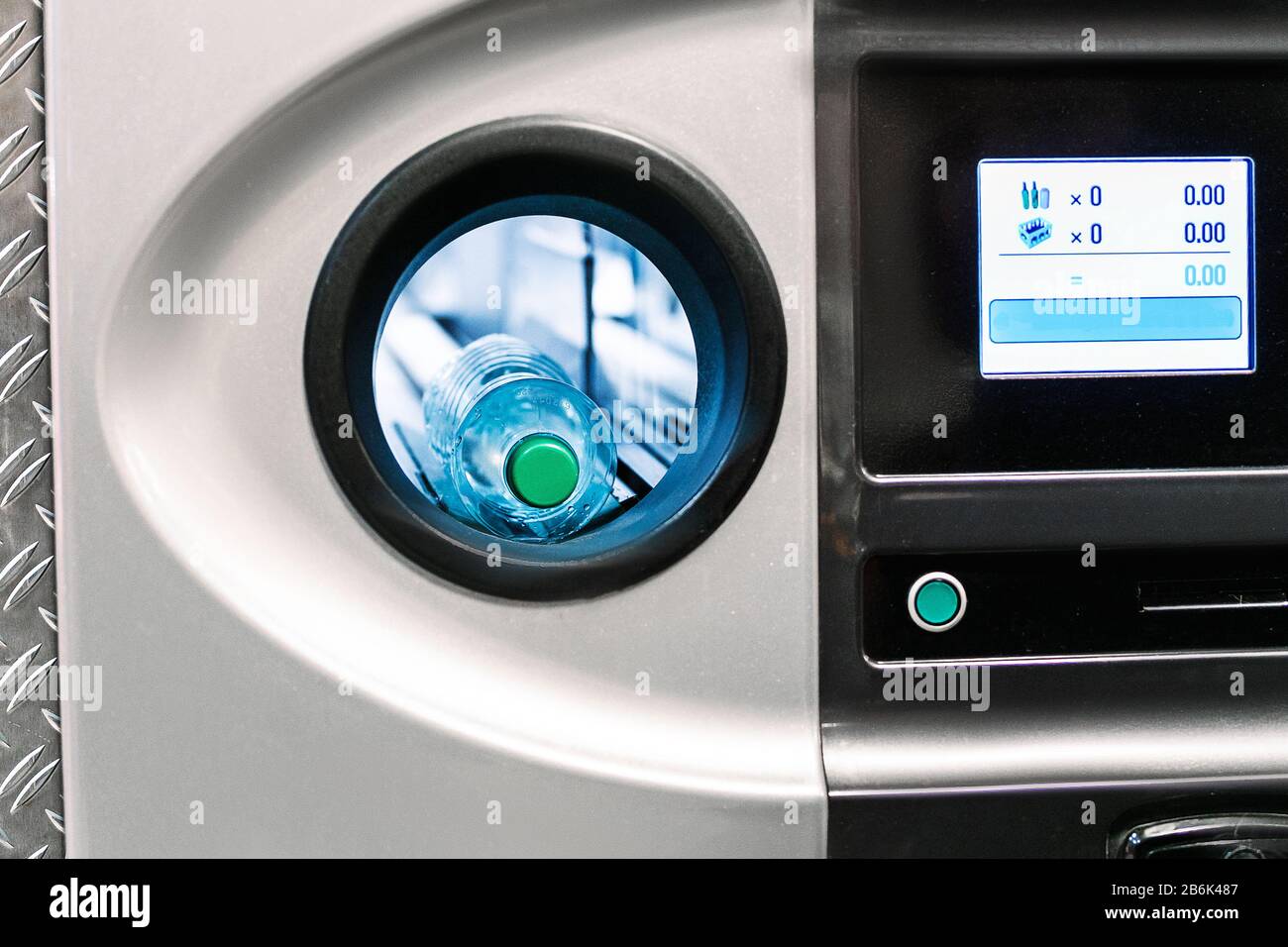 Automatic machine for collection and recycling of plastic and glass ...