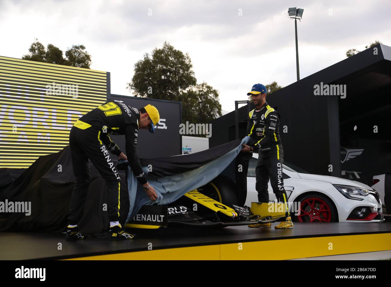 Team renault livery reveal hi-res stock photography and images - Alamy