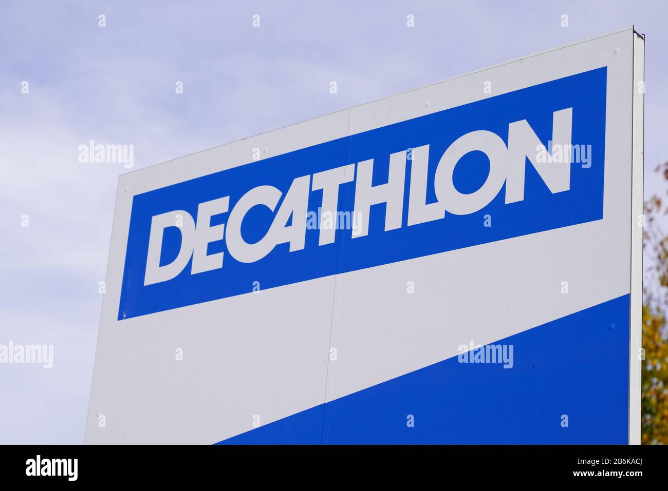 Decathlon store france hi-res stock photography and images - Alamy