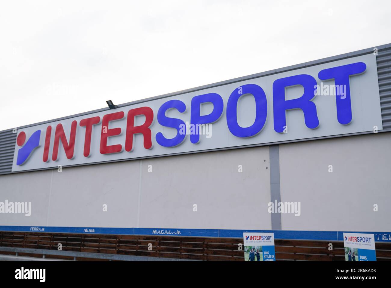 Intersport logotype hi-res stock photography and images - Alamy