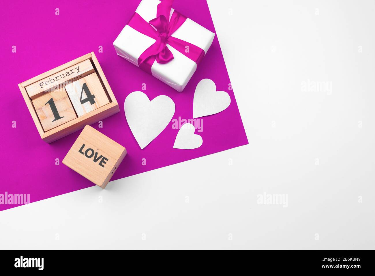 Valentines day theme with wooden block calendar Stock Photo - Alamy