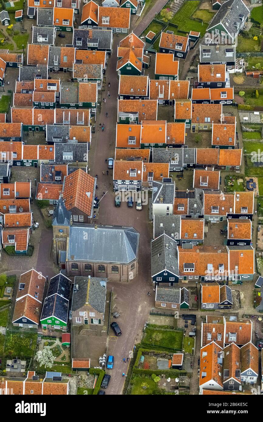 Aerial photo homes on lake hi-res stock photography and images - Alamy