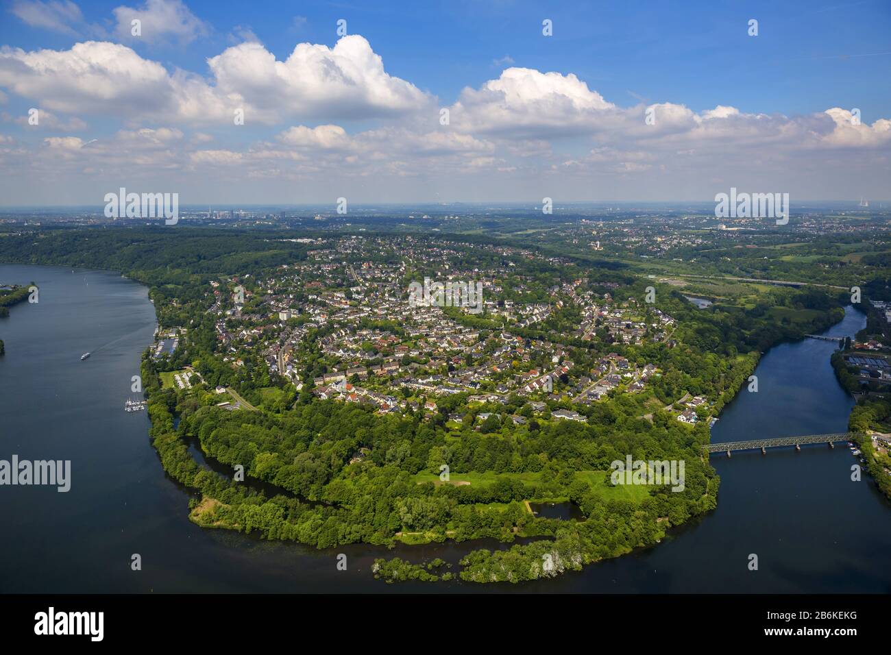 , Heisingen peninsula at Lake Baldeney with the Ruhrbogen, 16.05.2014 ...