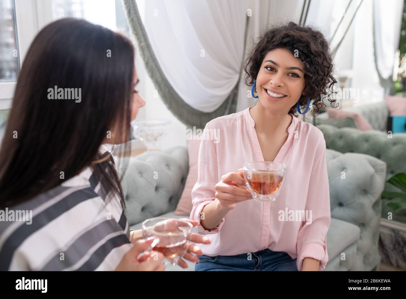Two women having tea hi-res stock photography and images - Alamy