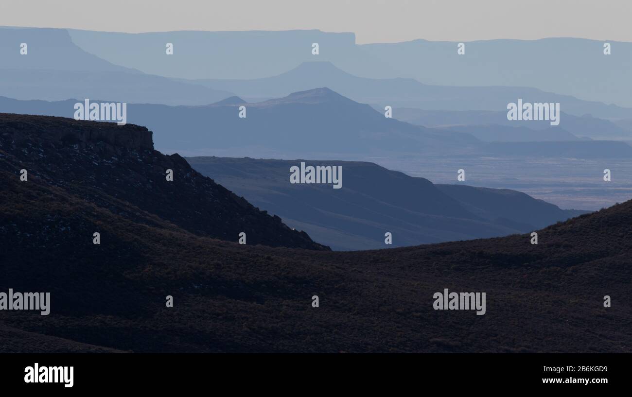 Karoo scene in the Sutherland area Stock Photo - Alamy
