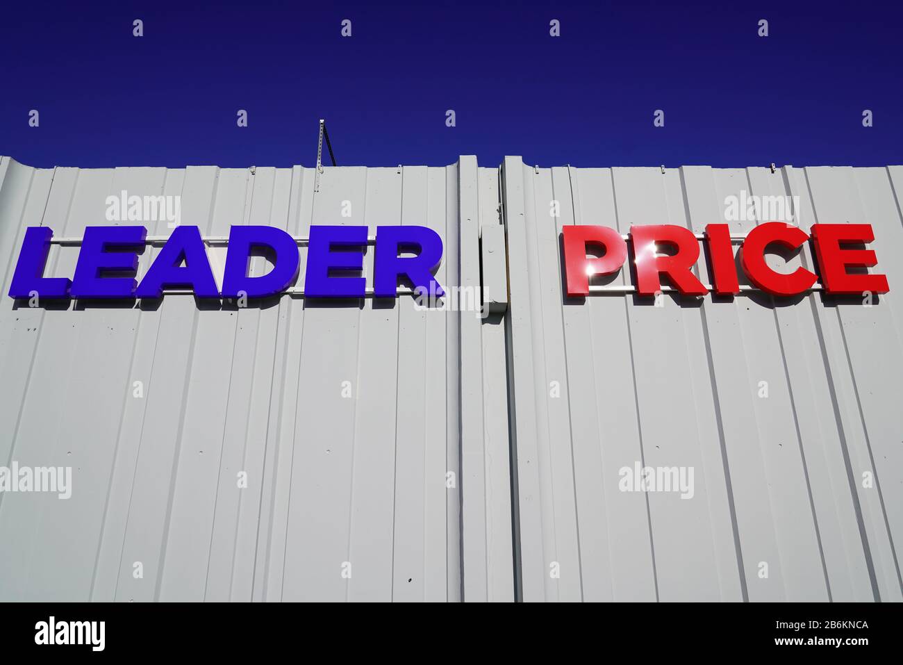 Bordeaux , Aquitaine / France - 11 13 2019 : leader Price logo sign ...