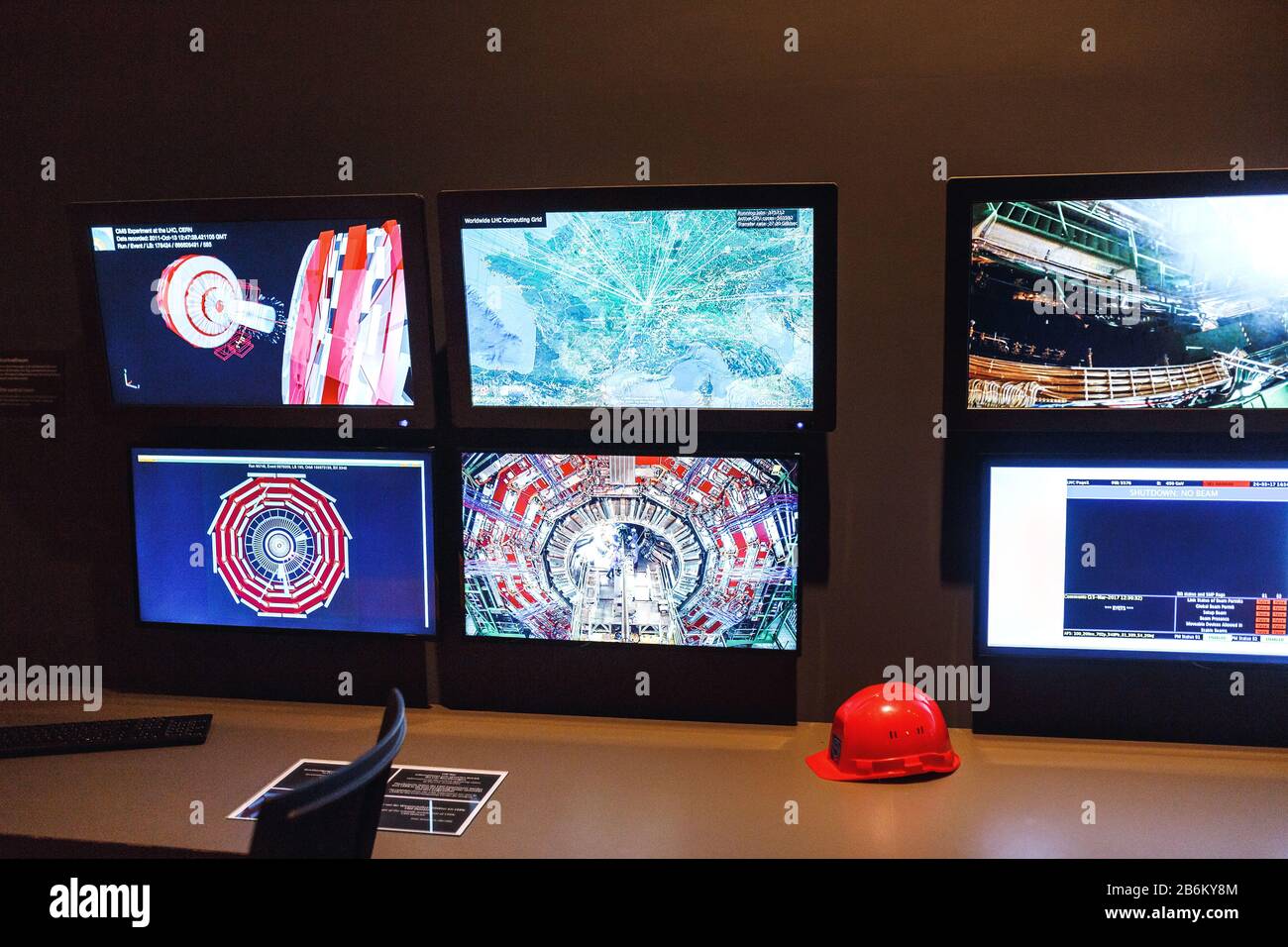 Cern computing centre hi-res stock photography and images - Alamy