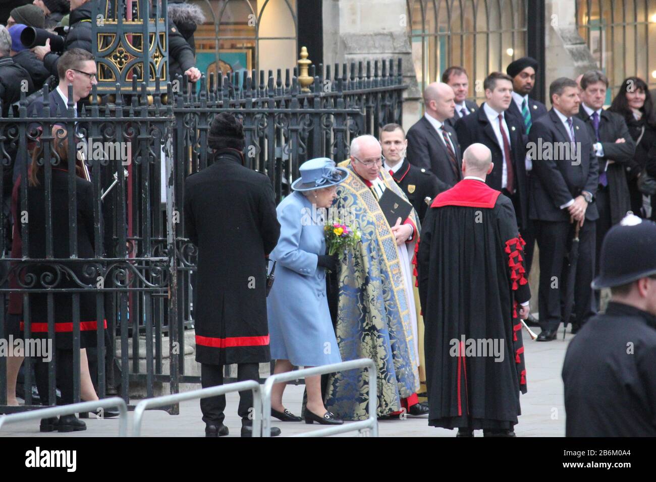 Queen elizabeth ii attends the commonwealth service at westminster ...