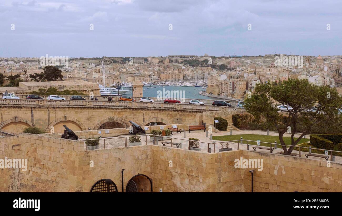 Central valetta hi-res stock photography and images - Alamy