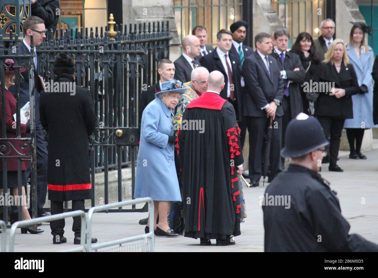 Queen elizabeth ii attends the commonwealth service at westminster ...