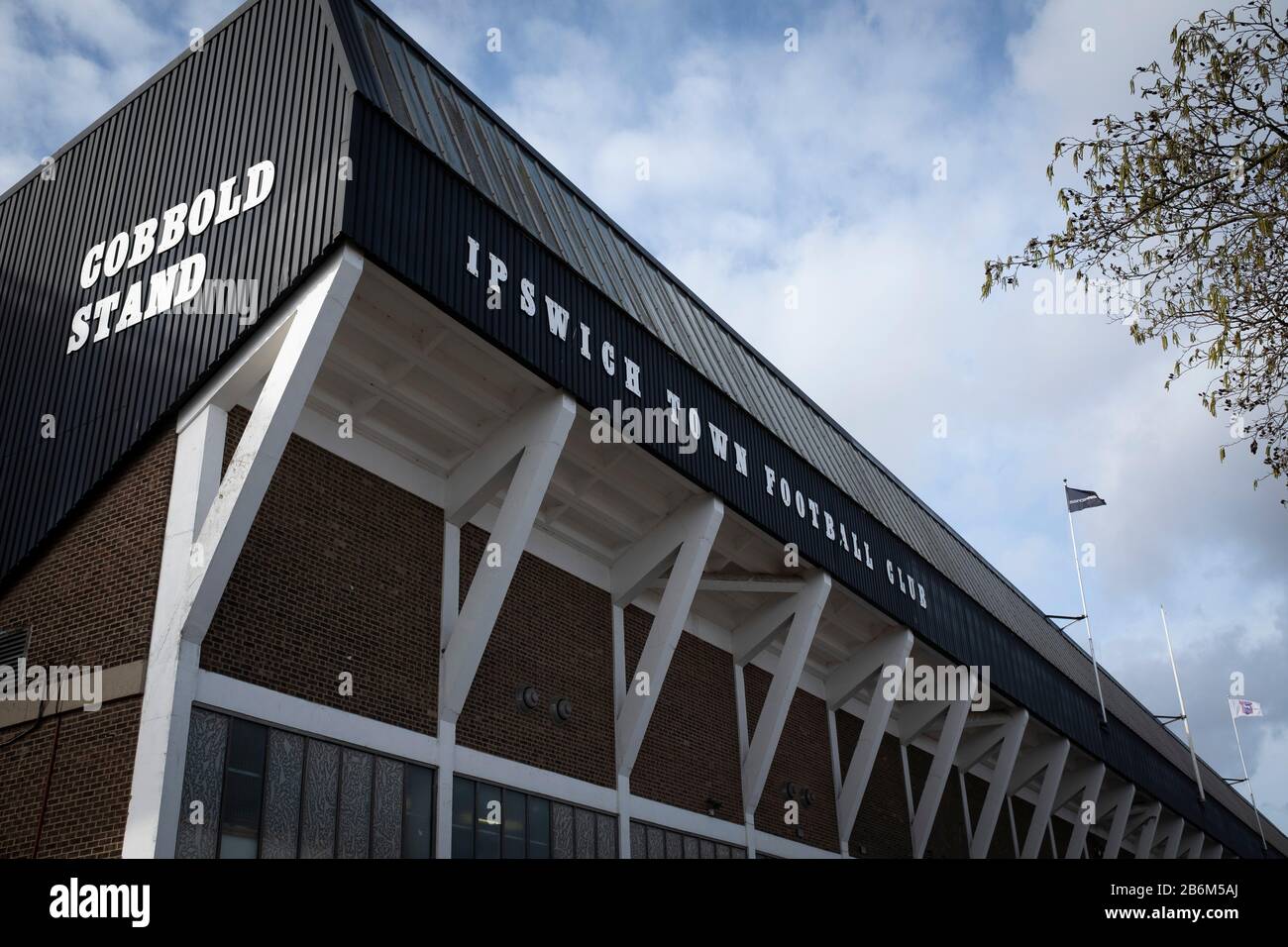 Ipswich town football club stadium hi-res stock photography and images ...