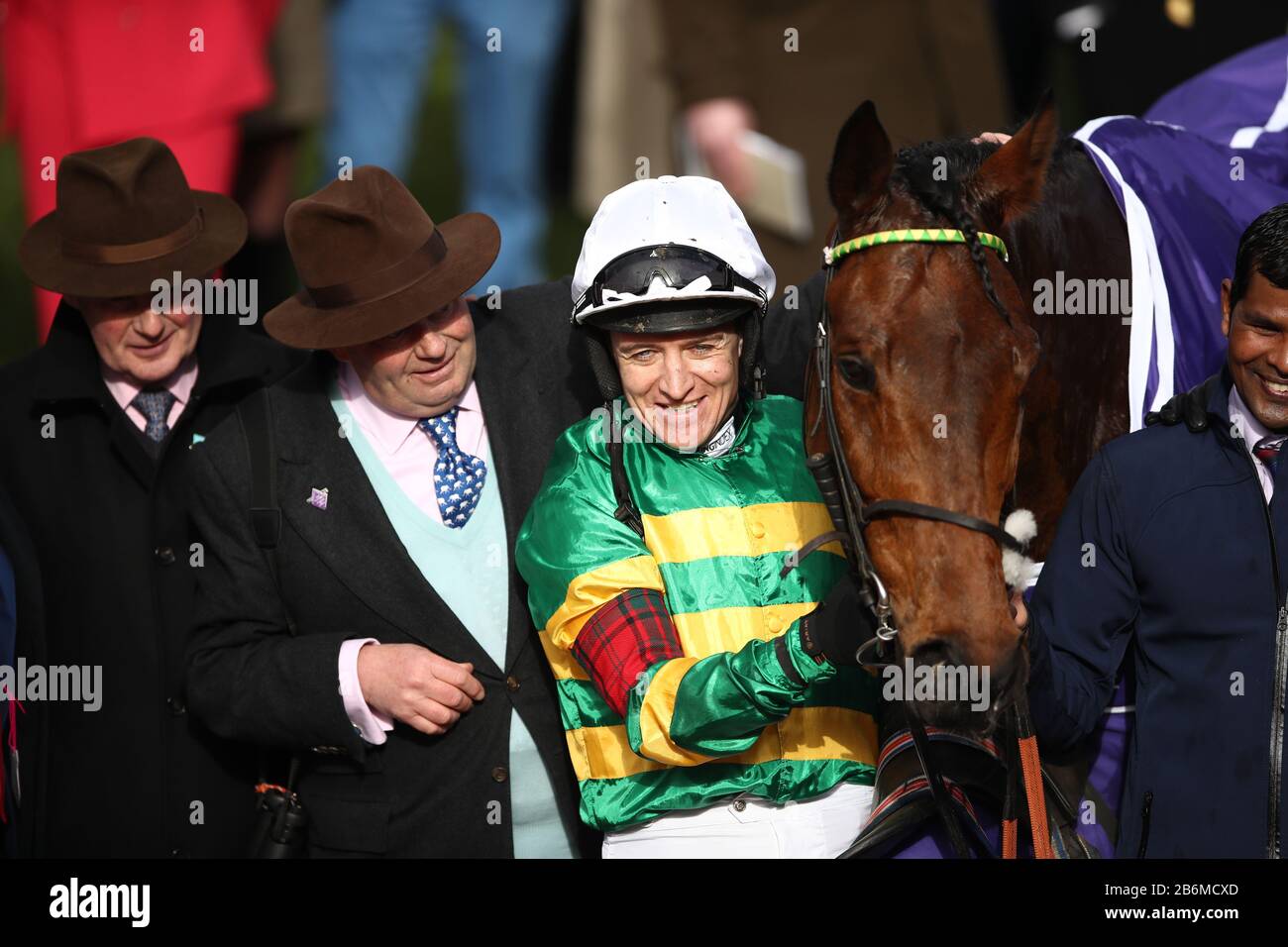 Barry geraghty following hi-res stock photography and images - Alamy