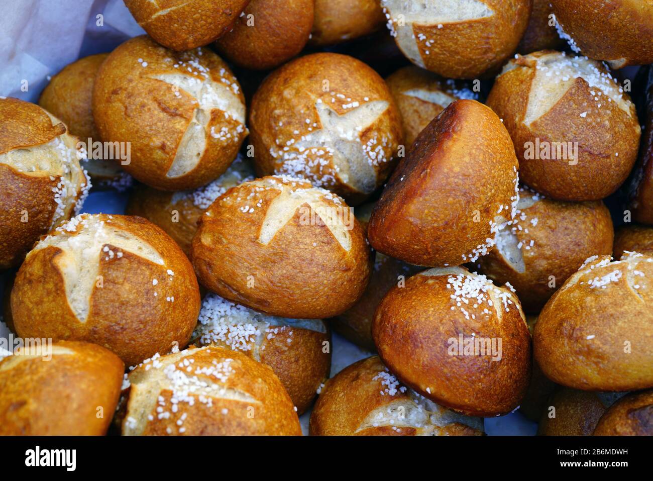 Pretzel bread rolls salt hi-res stock photography and images - Alamy
