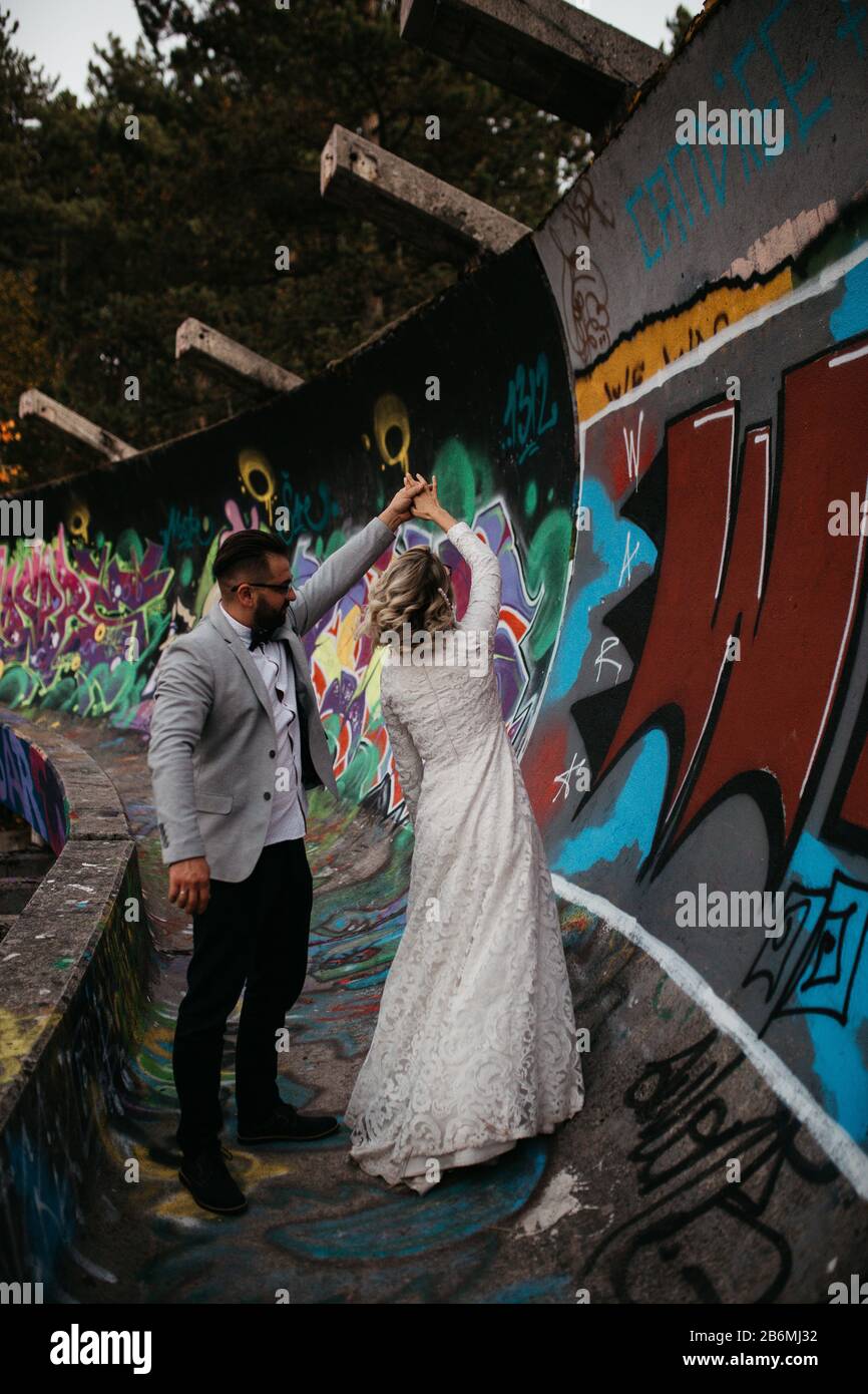 Beautiful couple having a romantic moment on their weeding day, in ...