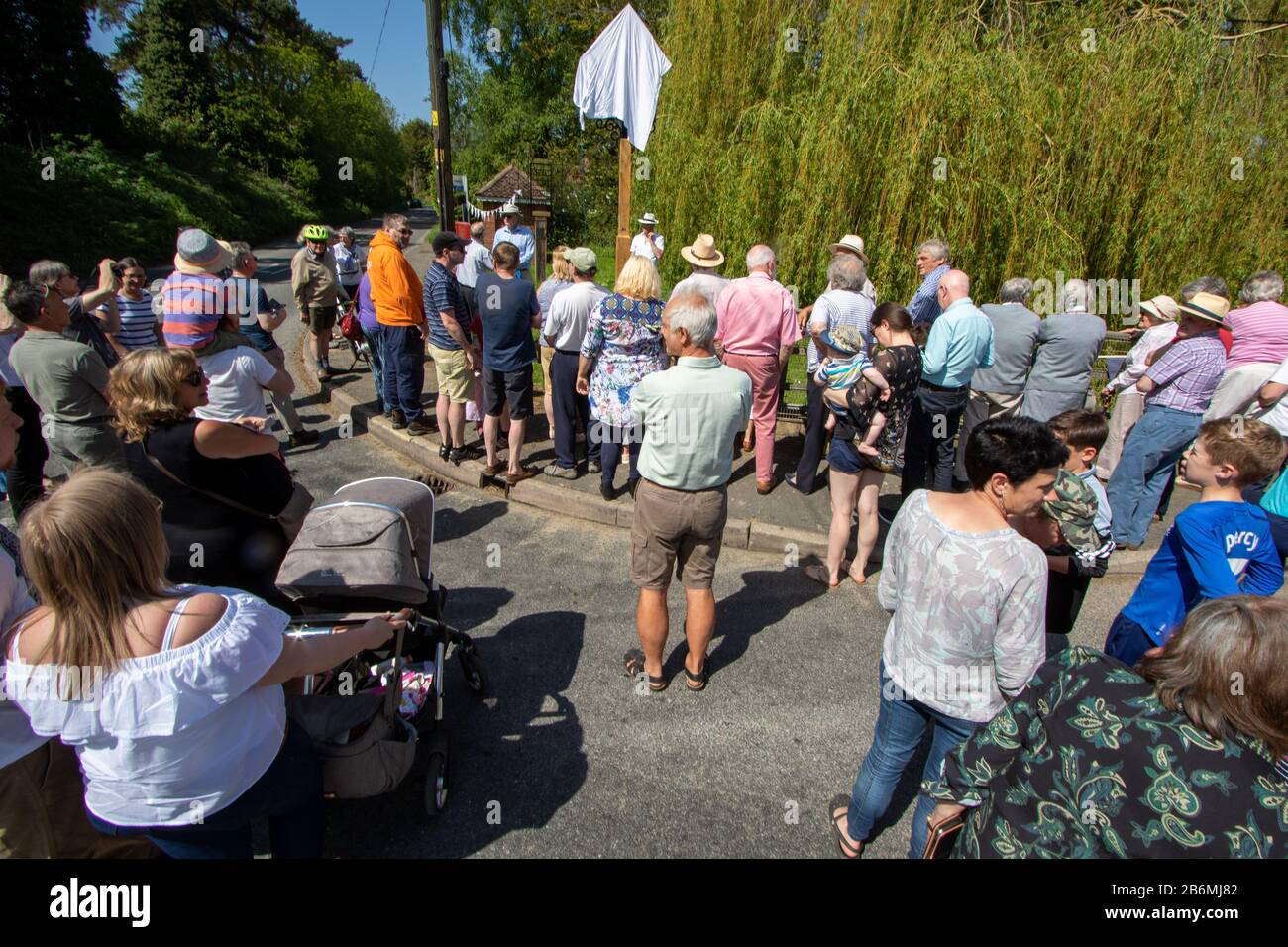 Unveiling sign hi-res stock photography and images - Alamy