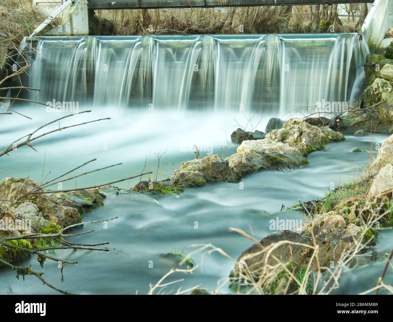 Dam fish bypass hi-res stock photography and images - Alamy