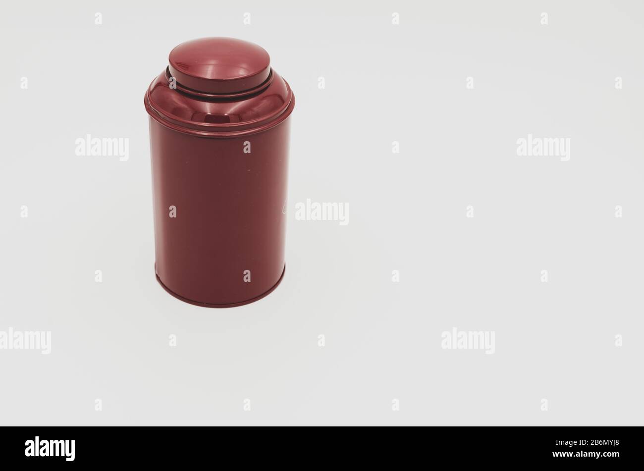 Red laquered hi-res stock photography and images - Alamy