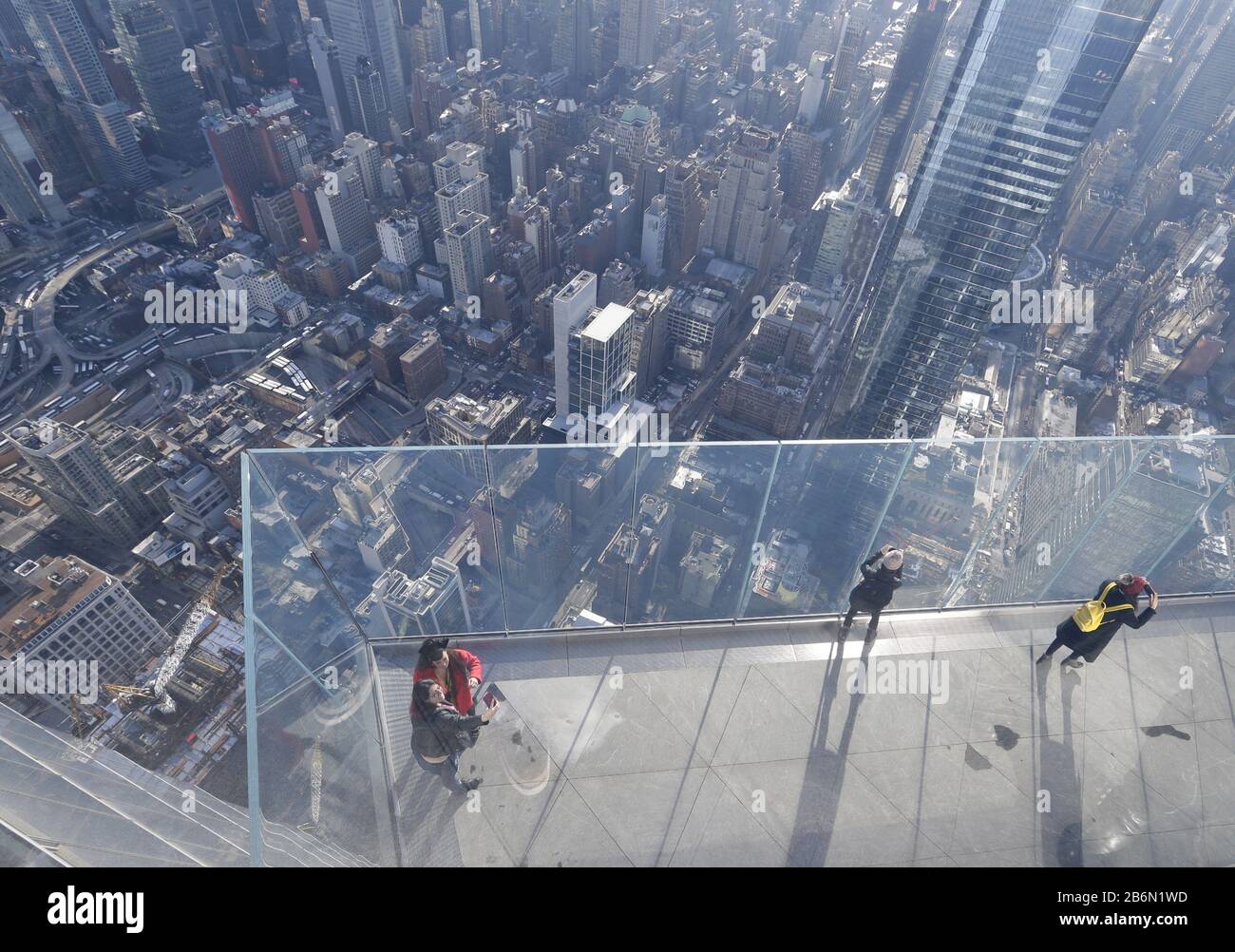 Manhattan, New York, USA. 11th Mar 2020. People tour the views of New ...