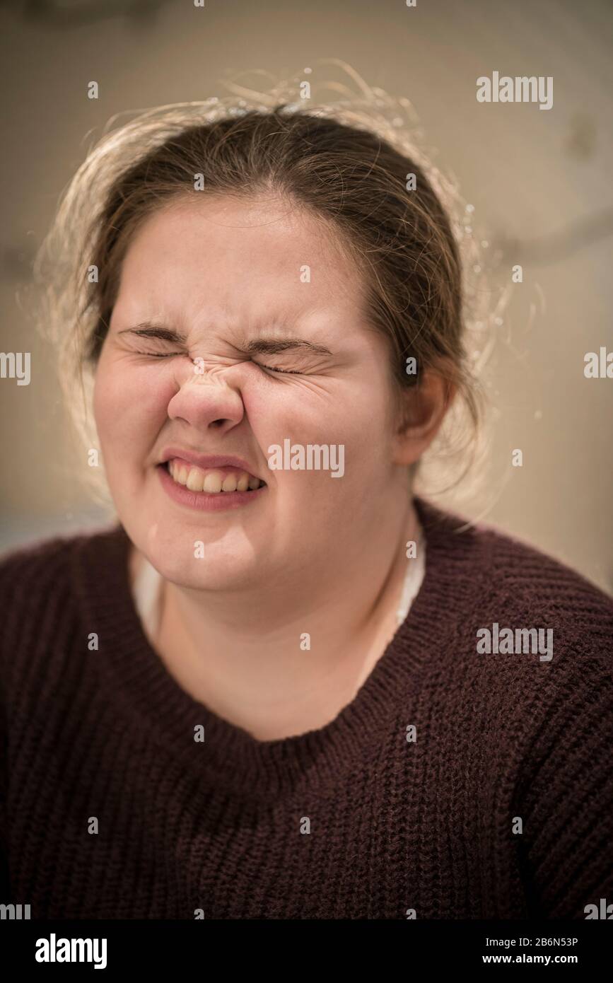 Disgusted face teenager hi-res stock photography and images - Alamy