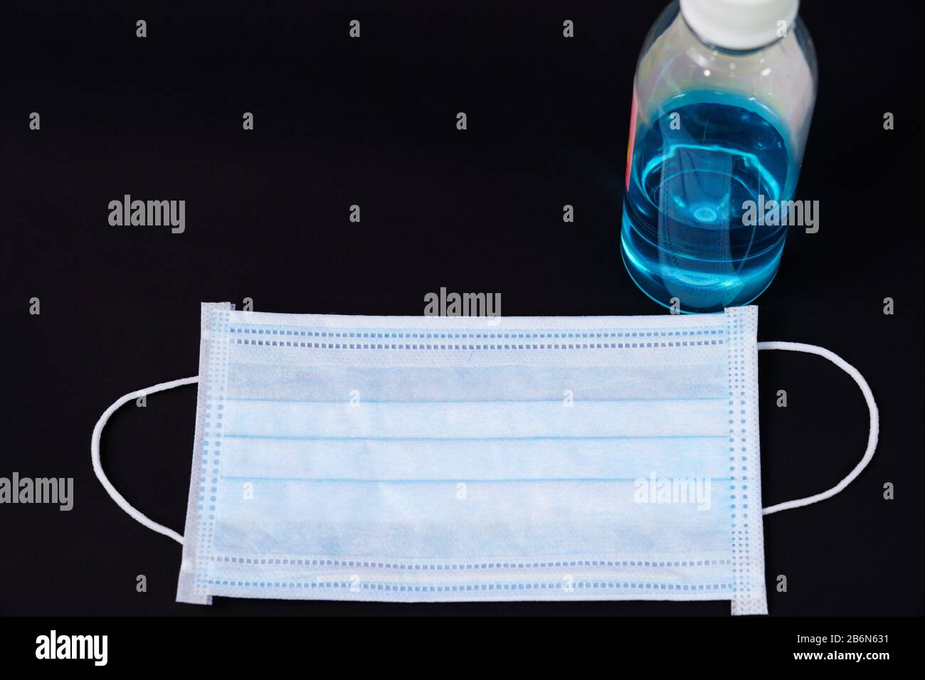 alcohol blue mask health guard face earloop surgical for Surgeon doctor ...