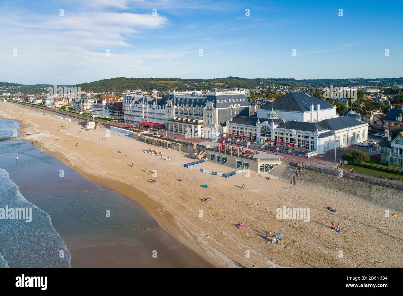Cabourg hi-res stock photography and images - Alamy